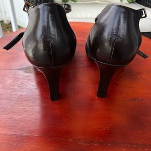 Life Stride | Shoes | Life Stride Brown Squaretoed Ankle Strap Heels 6m ...